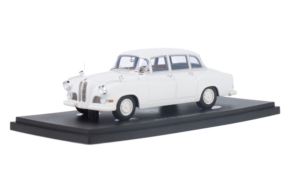 BMW 505 Pullman Ghia Aigle White | House of Modelcars