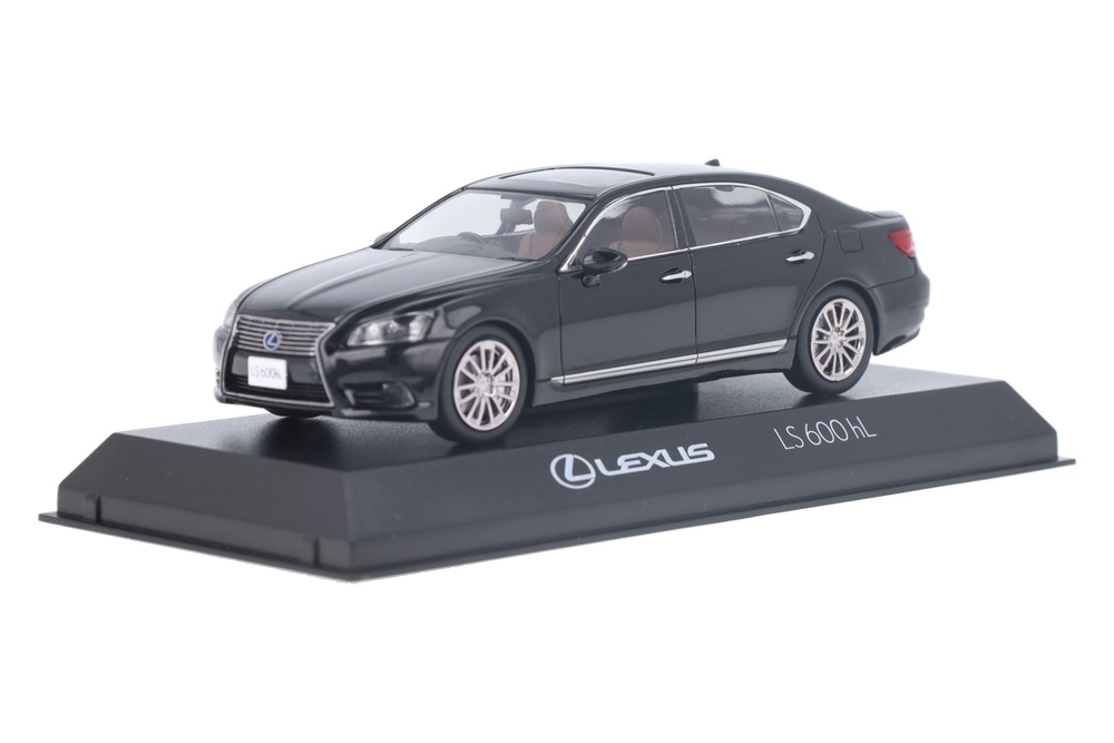 Lexus LS 600 hL | House of Modelcars