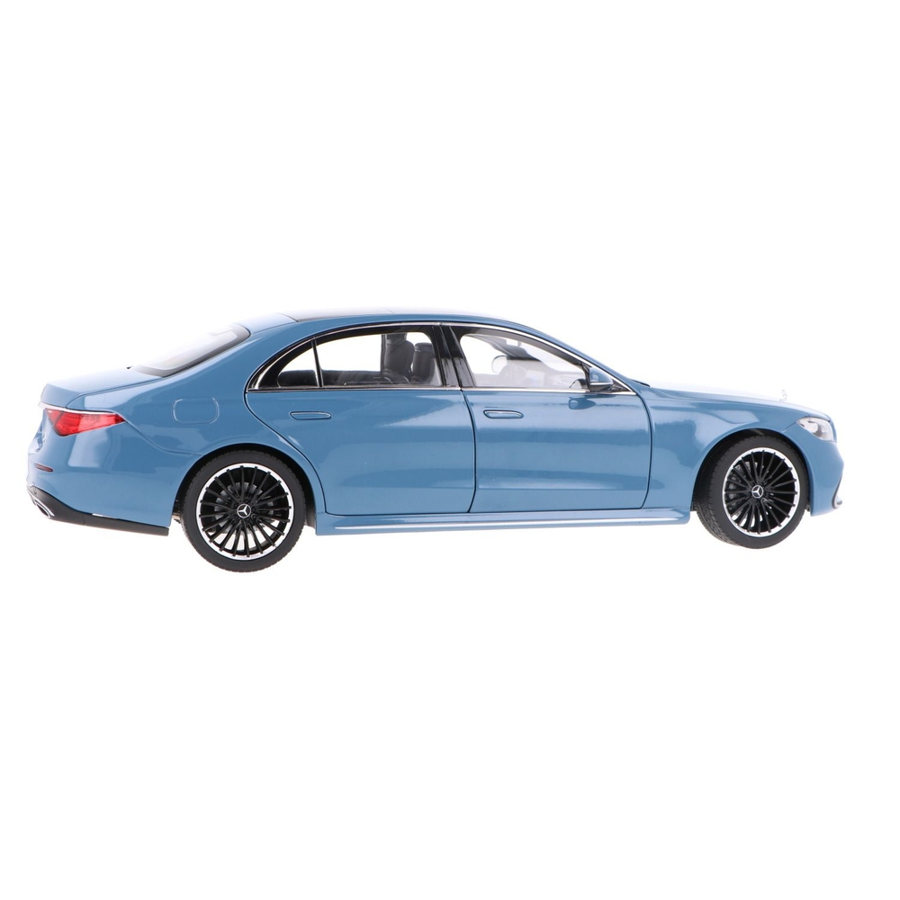 Mercedes-Benz S-Class (V223) Long Wheelbase | House of Modelcars