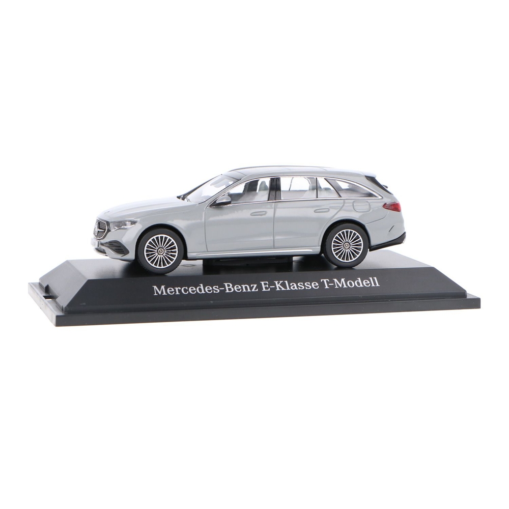 Mercedes-Benz E-Class Estate AMG Line (S214) | House of Modelcars