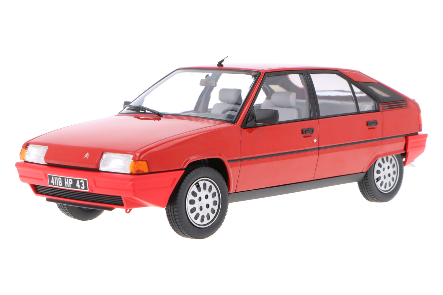 Citroën BX 16 TRS | House of Modelcars