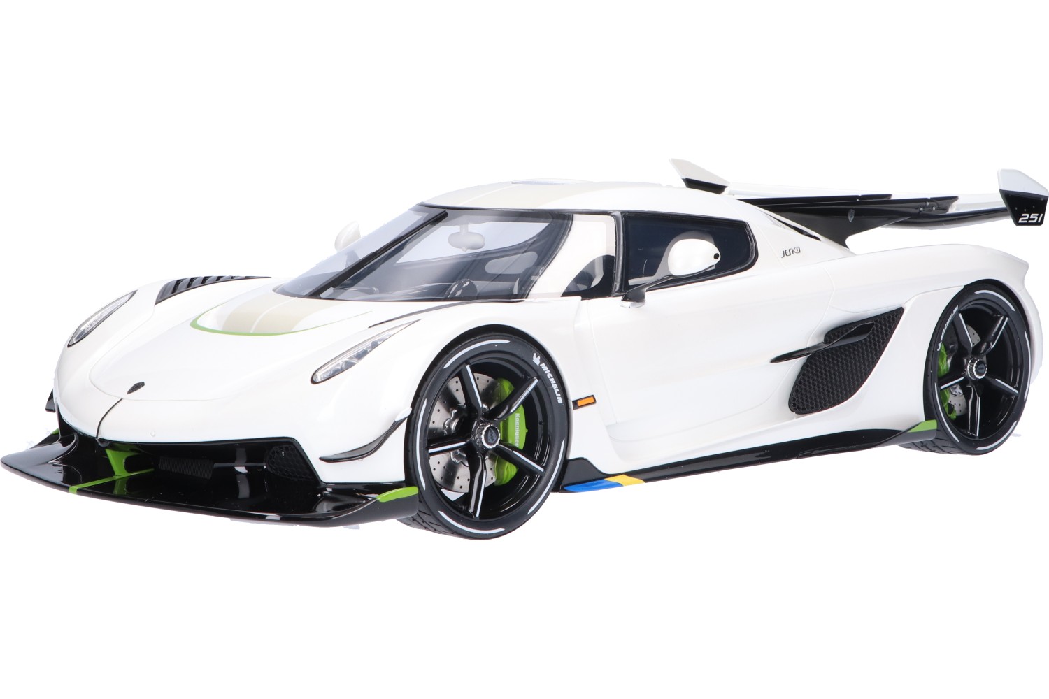 Koenigsegg Jesko Pearl White | House of Modelcars