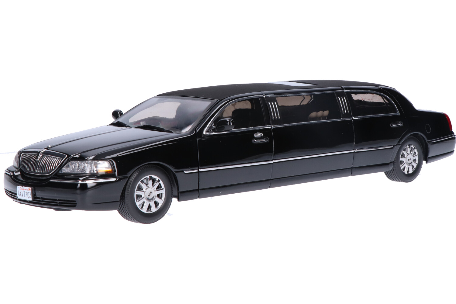 Lincoln Town Car Limousine | House of Modelcars