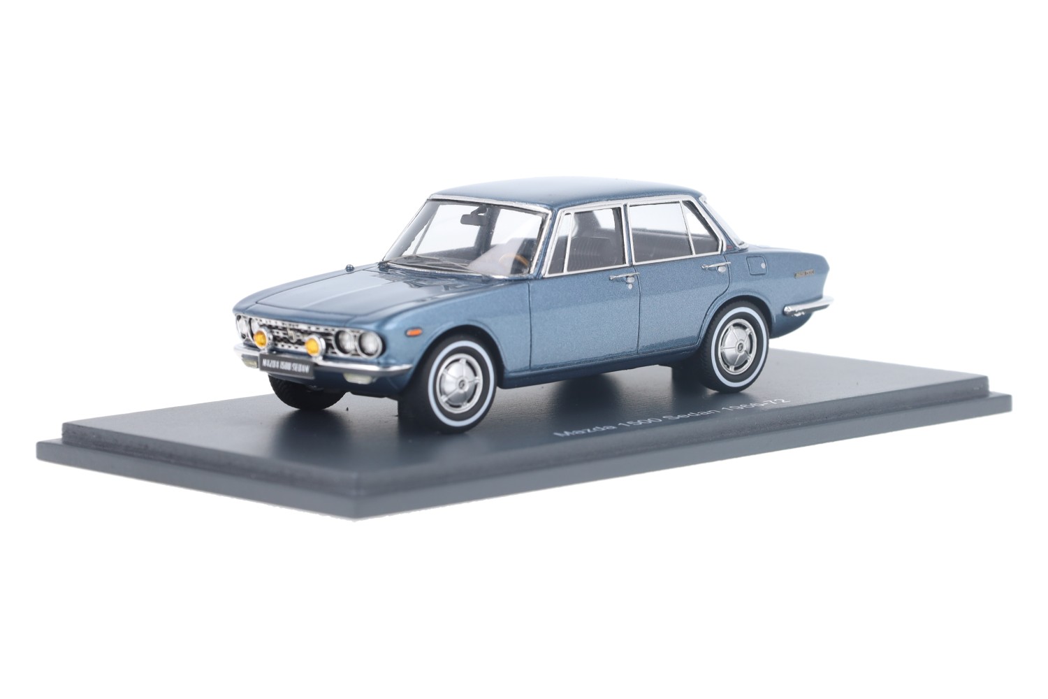 Mazda 1500 | House of Modelcars