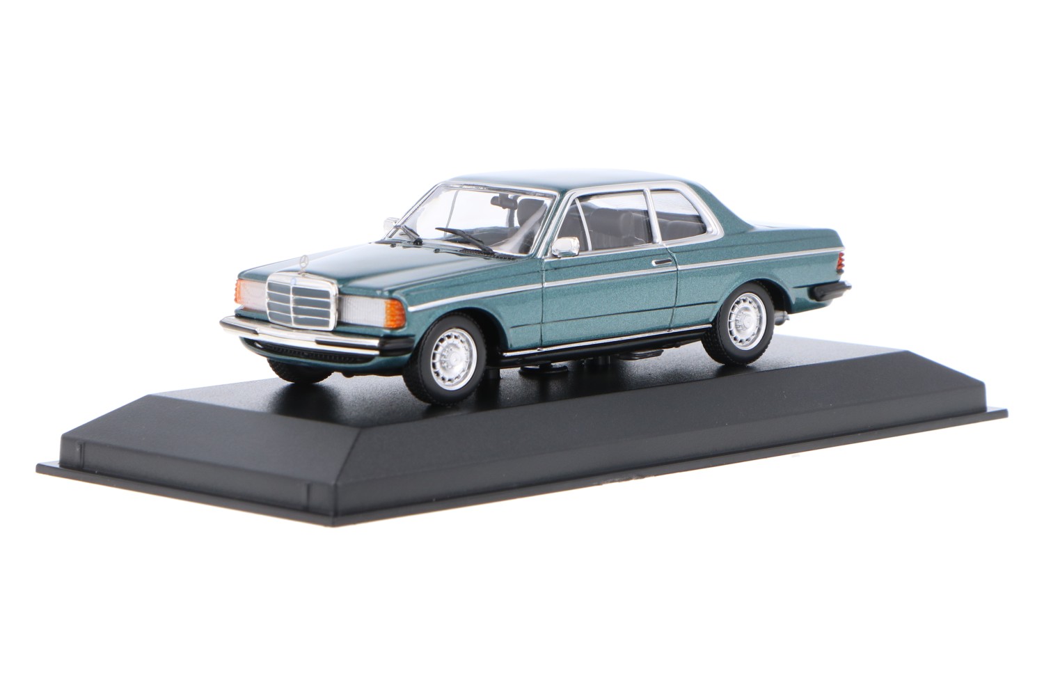 Mercedes-Benz 230CE (W123) Coupé | House of Modelcars