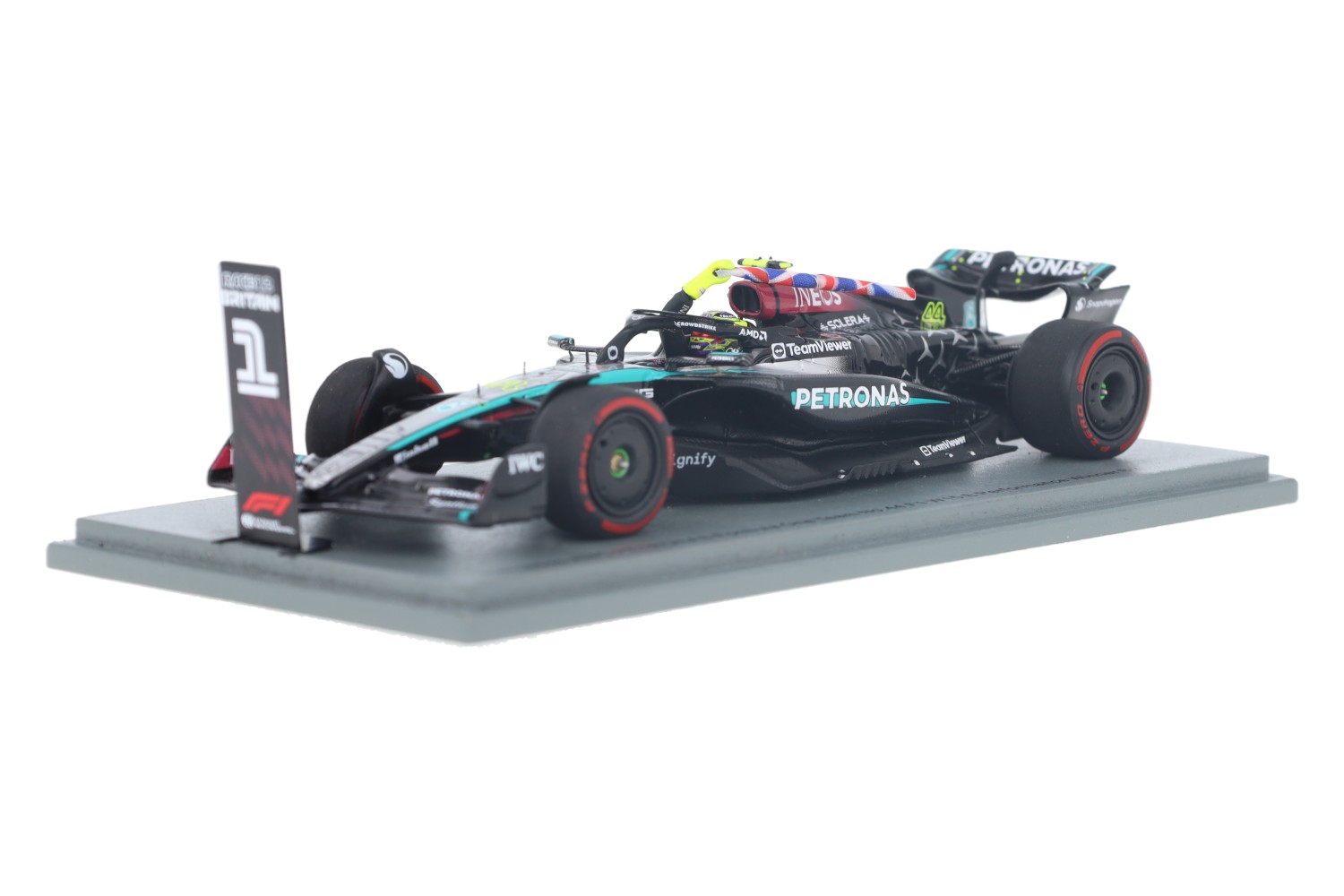 Mercedes-AMG F1 W15 E Performance | House of Modelcars