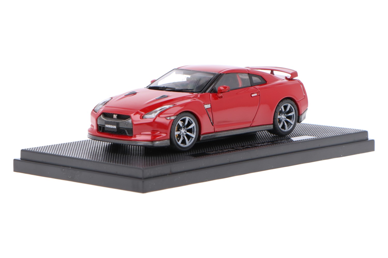 Nissan GT-R "Black Edition" | House of Modelcars