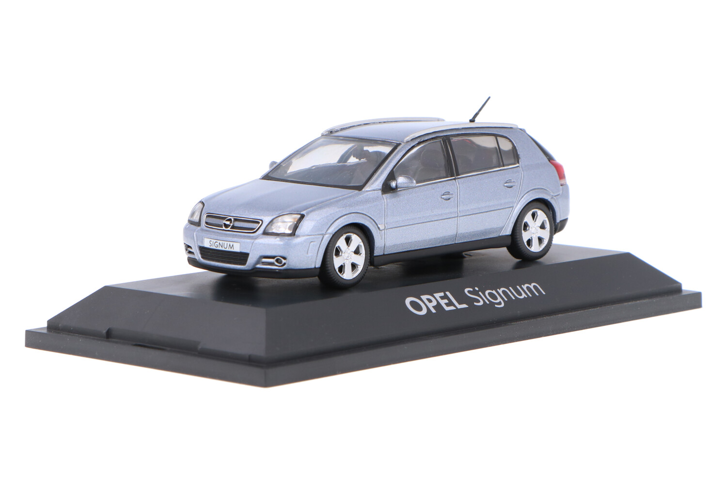 Opel Signum | House of Modelcars