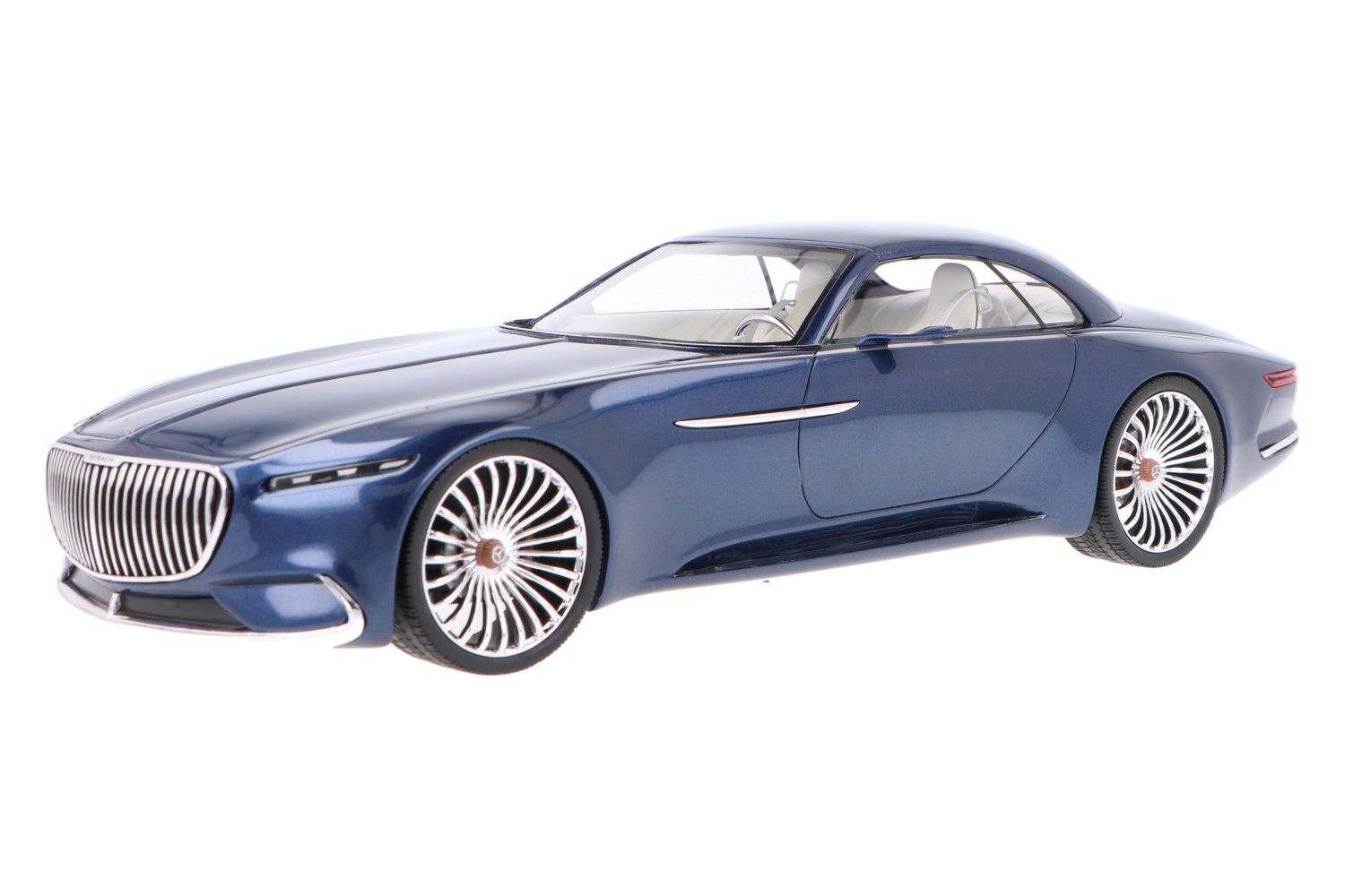 Mercedes-Benz Maybach Vision 6 Hardtop Coupé | House of Modelcars
