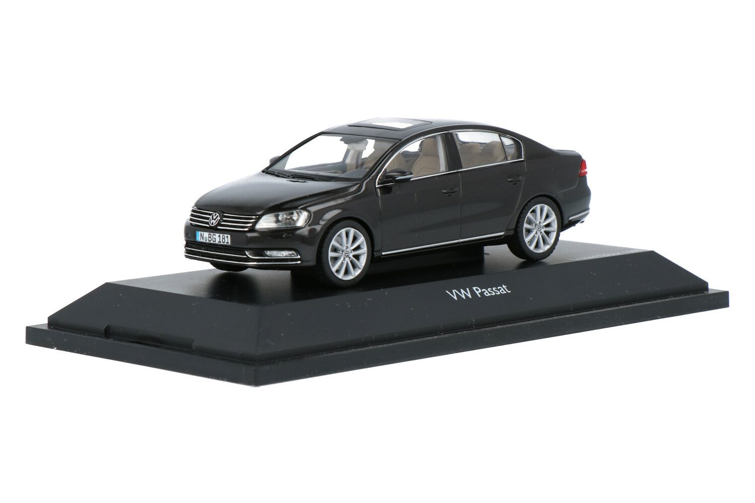 Volkswagen Passat | House of Modelcars