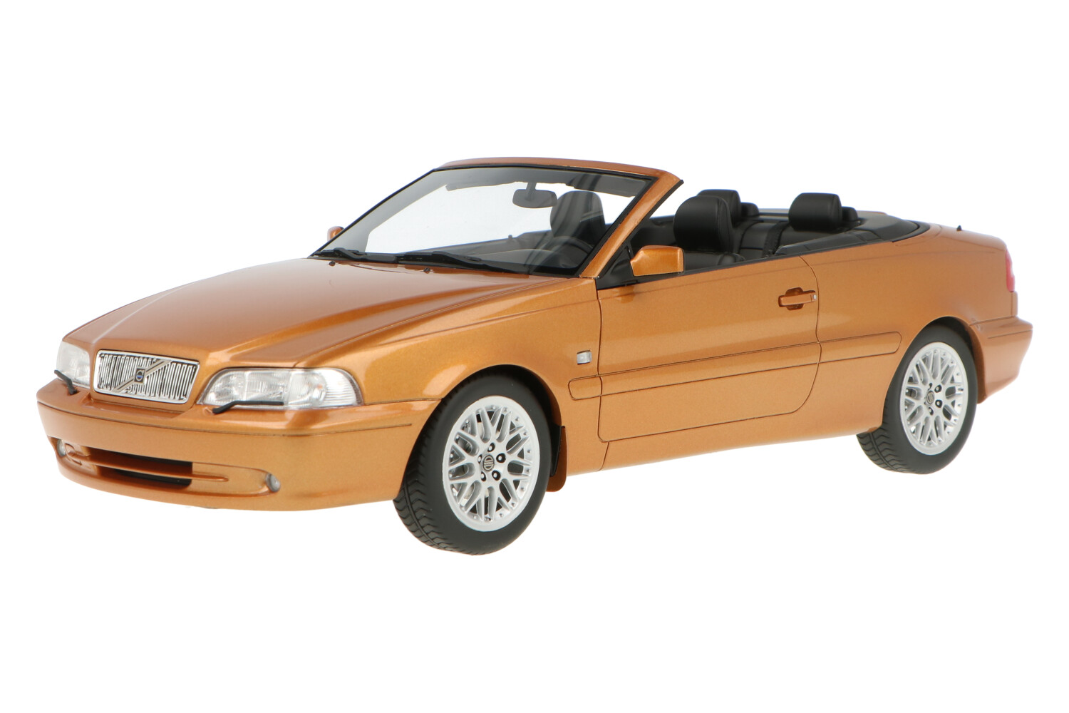 Volvo C70 Cabriolet | House of Modelcars