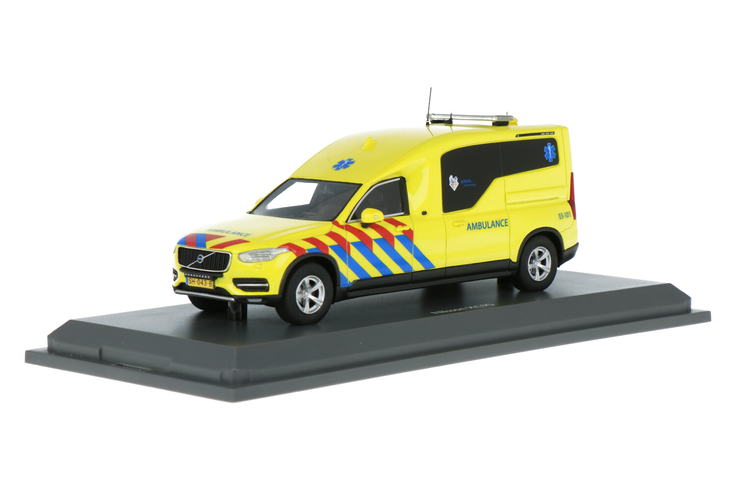 Volvo XC90 AWD (Nilsson) | House of Modelcars